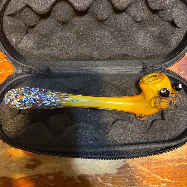 Honey Bee Pipe/ Glass Pipe/ Glass Pipes/ Pipes - Etsy