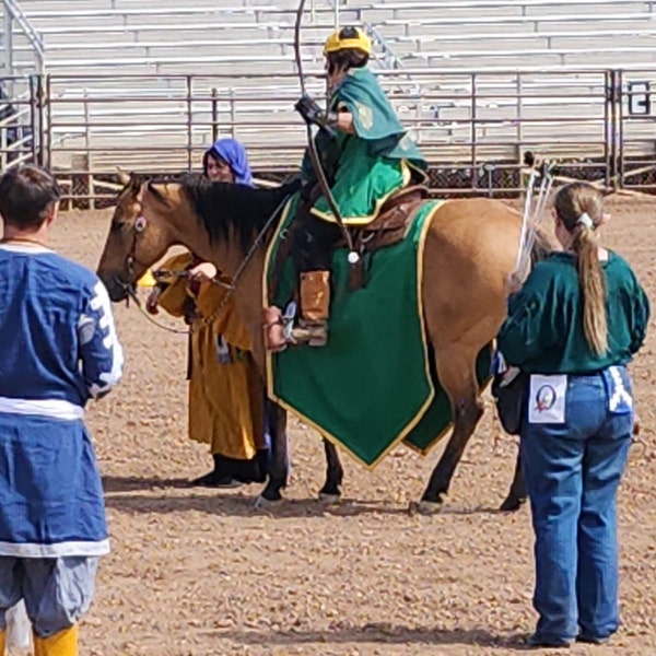 LARP Cape Renfaire Hooded Cape Black Capelet Short Cloak Fantasy Cape ...