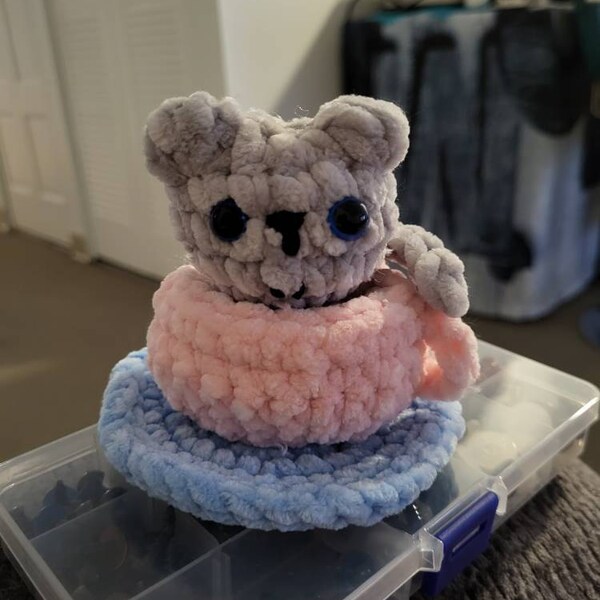 NO SEW!! Tabby Teacup Popping Desk Pal, PDF Pattern, Crochet Pop ...