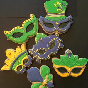Mardi Gras Mask 1 Cookie Cutter & New Year's Mask 1 Cookie Cutter ...