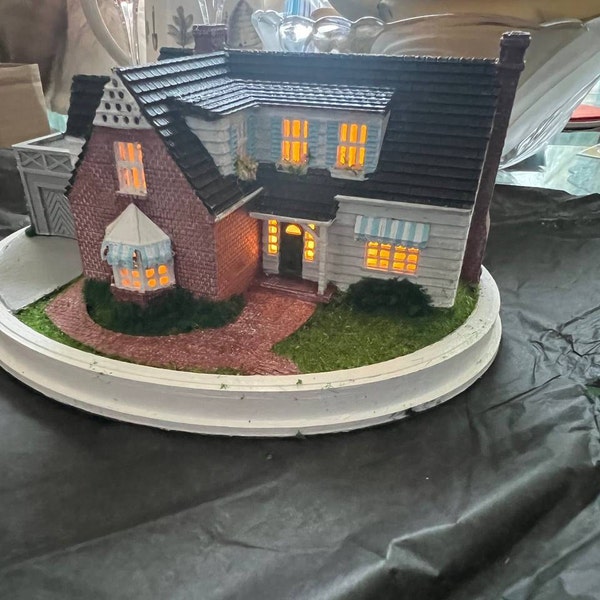 My Little Horror Home. Miniature Model. Mini Diorama. Fan Art. Please ...