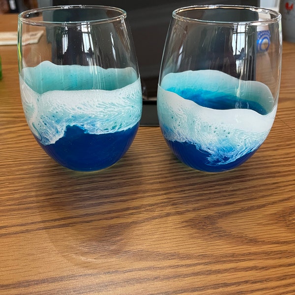 Handcrafted Ocean-inspired Wine Glasses With Resin Waves – Coastal ...