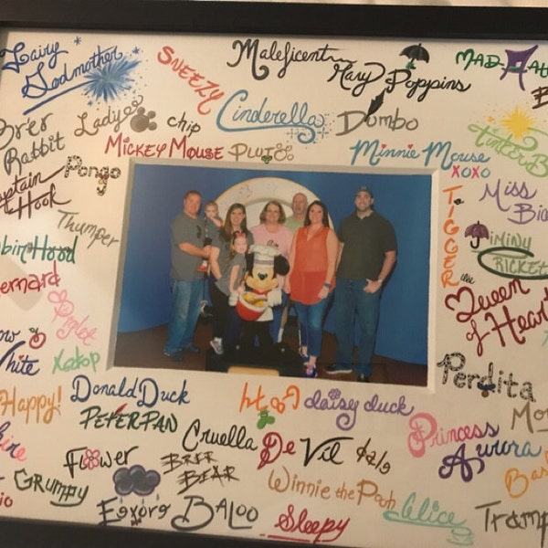 Disney Photo Mat - Mat Board - Disney Characters - Disney Autograph ...