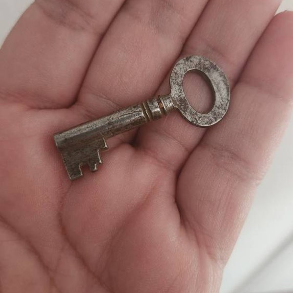 Real 1800s Skeleton Keys - Purchase for 1 Key - Authentic Barrel Keys ...