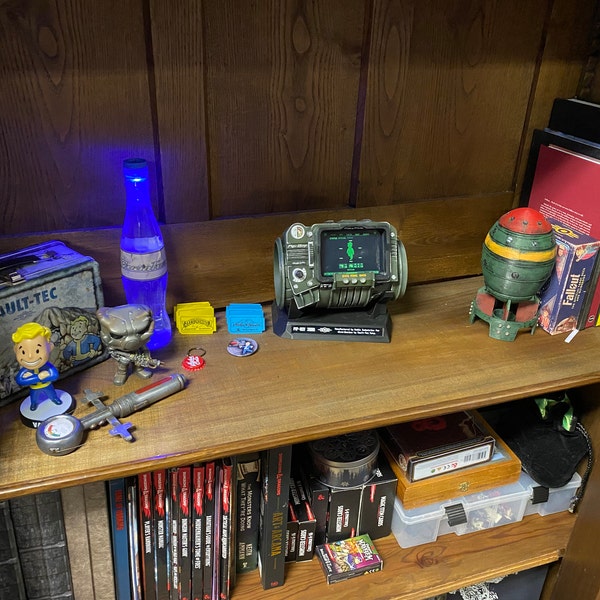 Fallout Stimpak Prop 3D Printed Cosplay Collectible Ready to Ship - Etsy