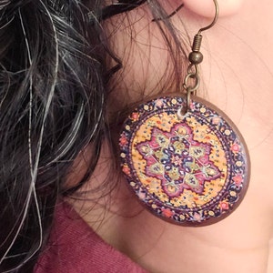 Persian Keychain Handmade Wooden Keychain Persian Carpet Keychain ...