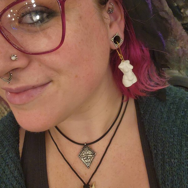 Pink Peppercorn Erin Goddess - Etsy