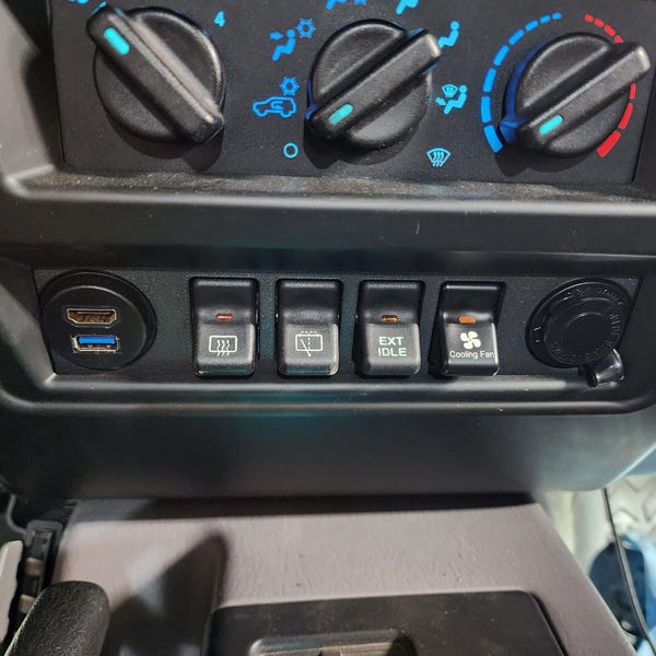 Jeep Wrangler TJ - LJ Stepped Switch Panel Fits 11 Carling Switches ...