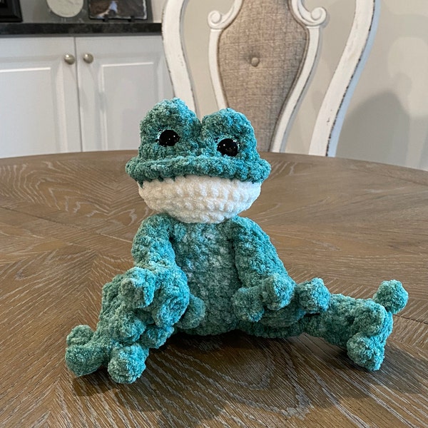 Lily the Frog Pattern and Poppy the Frog Combo Pack-intermediate Level ...