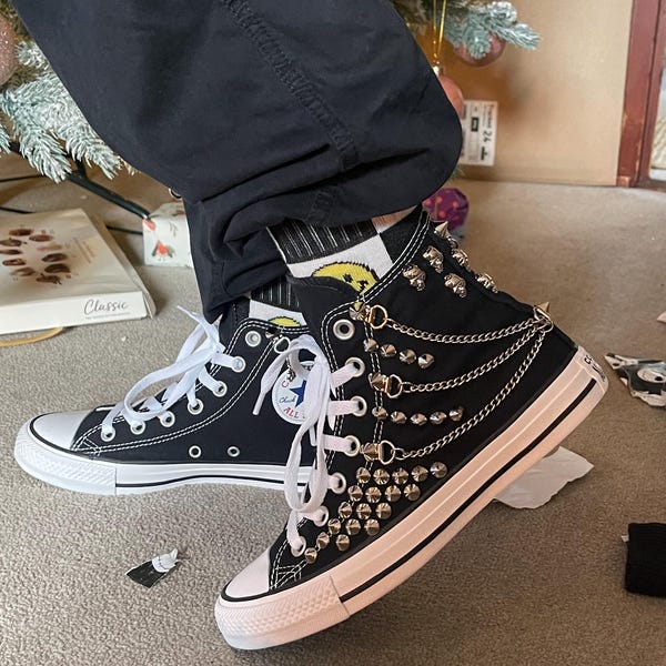 Genuine CONVERSE Run Star Hike Black With Skulls & Chains Sneakers ...