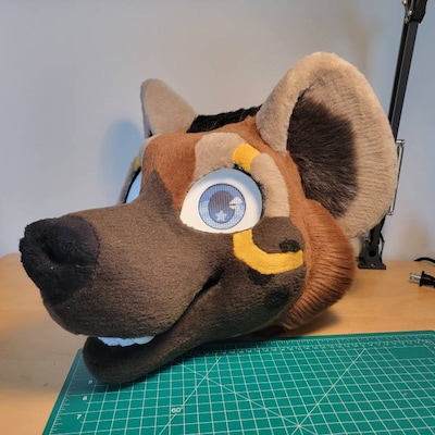 Pattern and Tutorial: Retractable Claws for Fursuits - Etsy