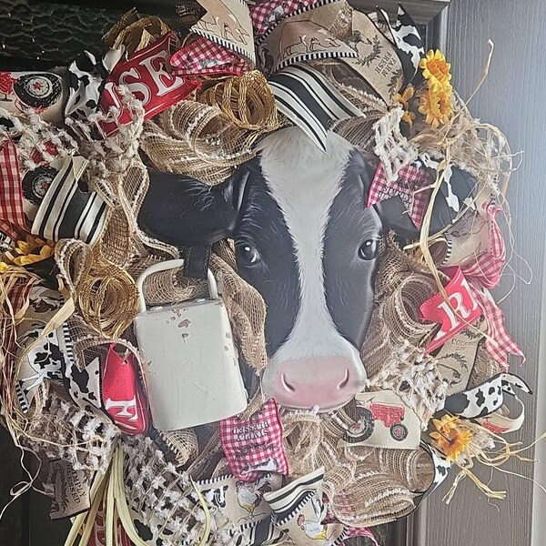 Farmhouse Cow Wreath, Farmhouse Swags, Farmhouse Wreath, Farmhouse ...