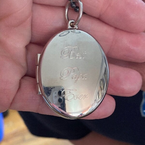 Personalized Silver Photo Frame Locket Keychain, Engraved Picture ...