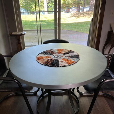 Chicken Circle Table Quilt, Country Farmhouse Table Toppers, Summer ...