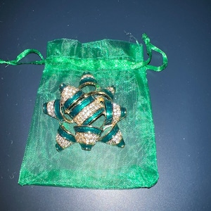 JJ Jonette Silver Pewter Stringray Fish Pin - Etsy