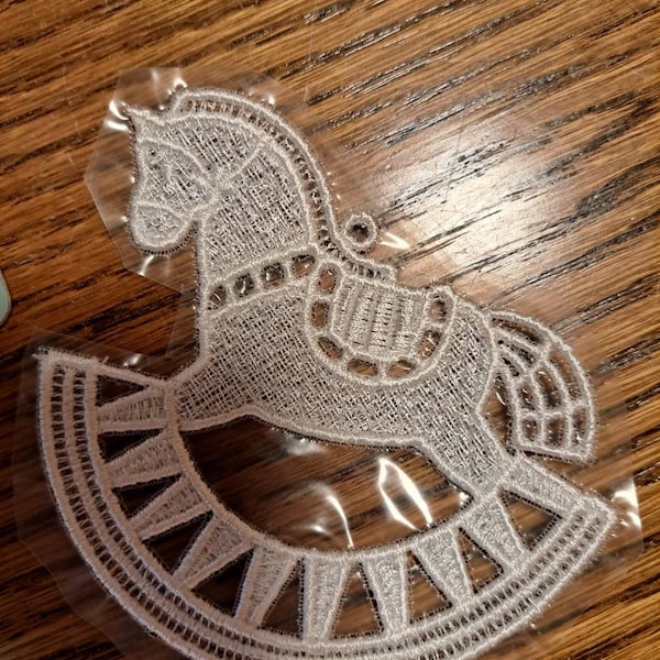 FSL Nativity Ornament Free Standing Lace Machine Embroidery Designs ...