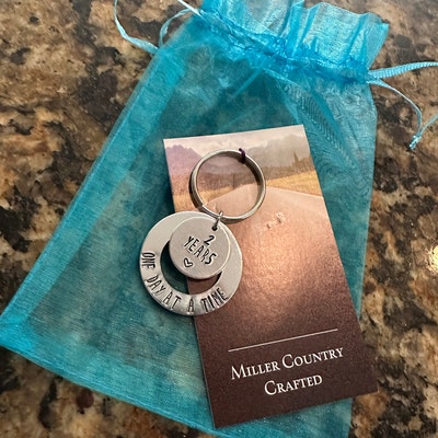 Happy Camper Keychain, Camper Keys, Trailer Keys, Vintage Trailer ...