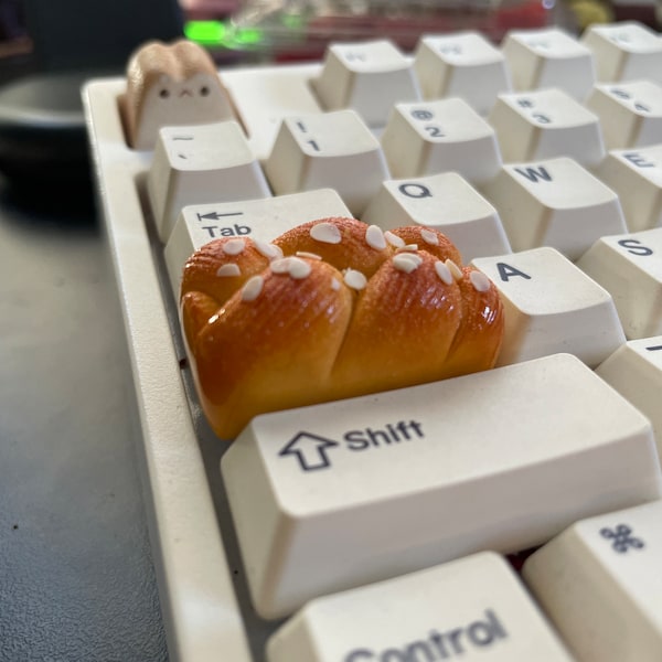 Handmade Toast Keycap: Almond Bread, MX Cherry Keyboard (1.5U) - Etsy
