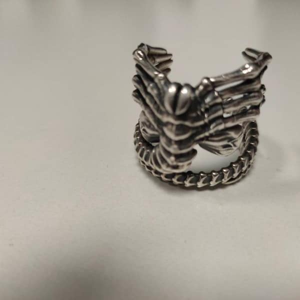 H.R. Giger Inspired , Alien Facehugger Ring, Facehugger, Chestburster ...