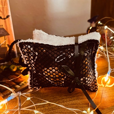 Perler Bead Earrings, Pixel Bead Jewelry, Leopard Heart Novelty ...