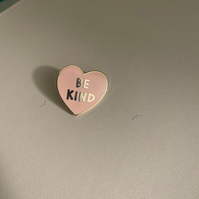 Be Kind Pin Badge Enamel Lapel Kindness Heart Pin Lanyard Pin Badge - Etsy