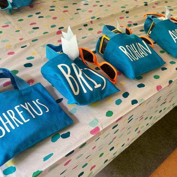 Personalized Canvas Gift Bags | Party Favor Bags | Event Gift Bags ...