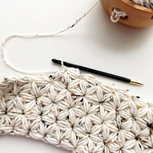 Alice Peterson Canoodles Needlepoint Kits in a Variety of - Etsy