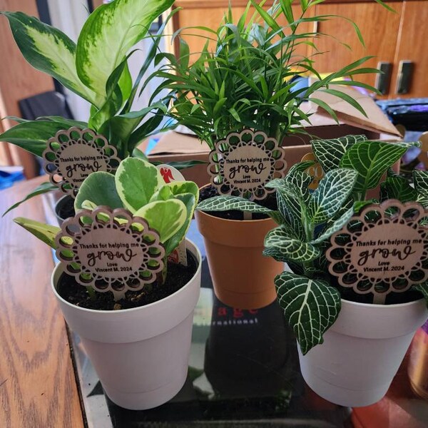 Personalized Wooden Bookmarks for Wedding Seat Chart With Table Numbers ...