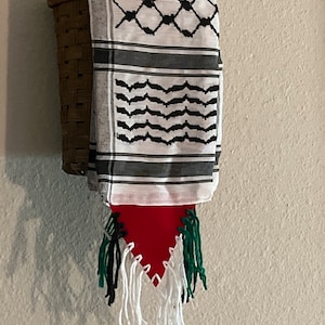 Traditional Palestinian Tatreez Embroidered Wall Decor Palestine ...