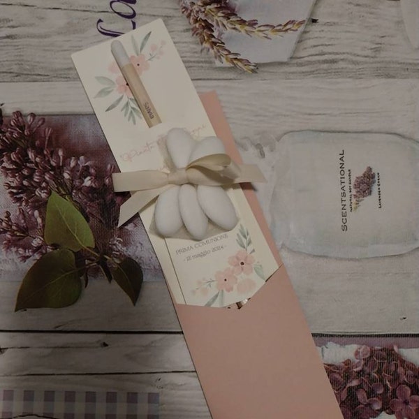 BOMBONIERA ECOLOGICA con matita piantabile mod. fiori di campo rosa con ...