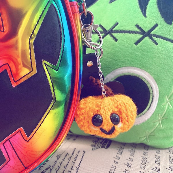 Miniature Knit Nigel the Nacho Cheese/queso Dip Chip Plushy Keychain ...