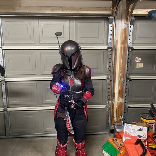 Bo-katan, Koska Reeves Mandalorian Gauntlets, Bracer, Vambrace - Etsy