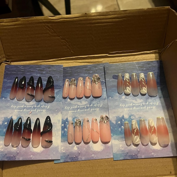 High-quality 4 Sets Surprise Box, Mystery Nails Sets, Press on Nail ...