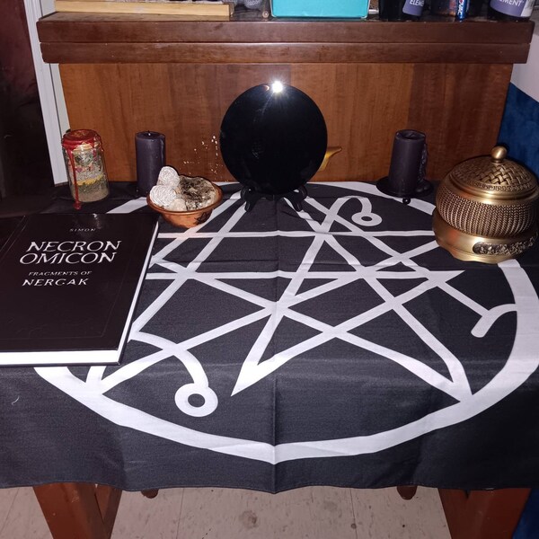 Necronomicon Altar Cloth - Gate of Yog-sothoth Cthulhu Mythos Sigil - Etsy