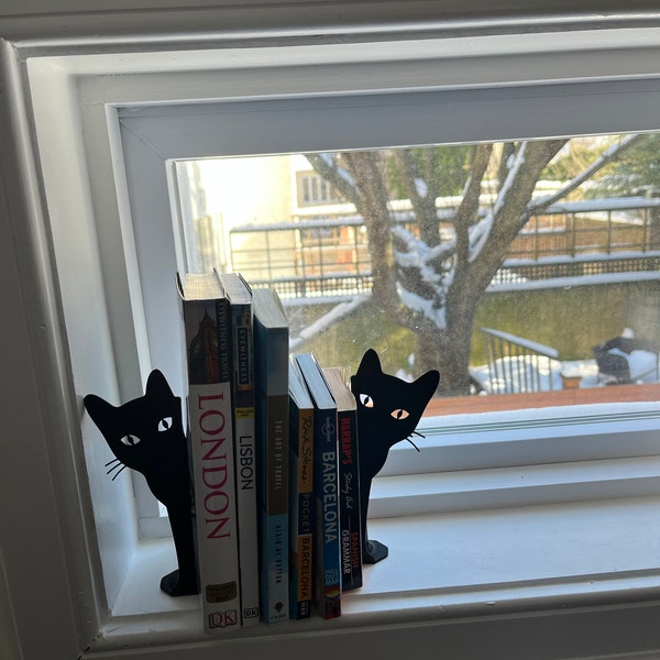 Peeking Cat Bookend | Minimalist Bookends Unique | Funny Cat Lover Gift ...
