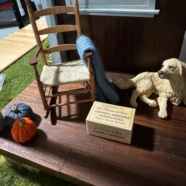 Dollshouse Miniature Writing Box, One Inch 1:12 Scale Stationery Box ...