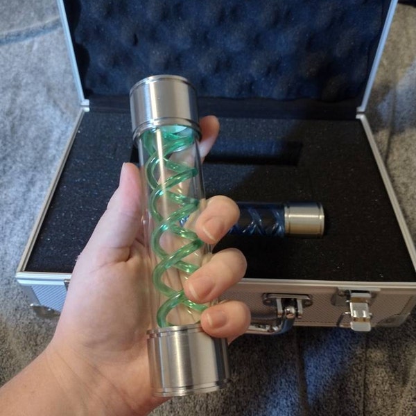 Umbrella Suitcase T Virus Vial Display Case Cosplay Resident Evil Prop ...