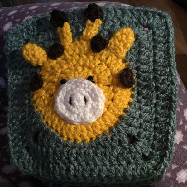 Crochet Giraffe Square Pattern // Giraffe Granny Square Motif ...