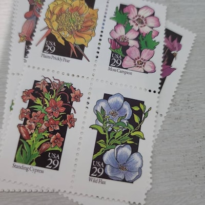 50 WILDFLOWERS All Different 1992 29c Unused Postage Stamps Free ...