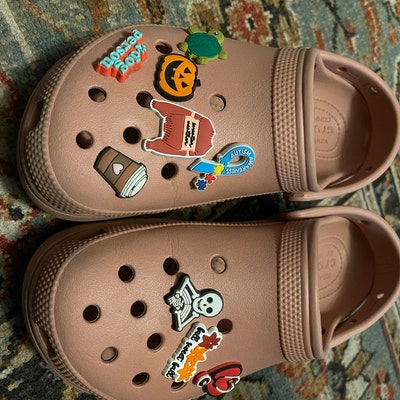 New Trending Fall Shoe Charms for Your Crocs, Popular Autumn Croc ...