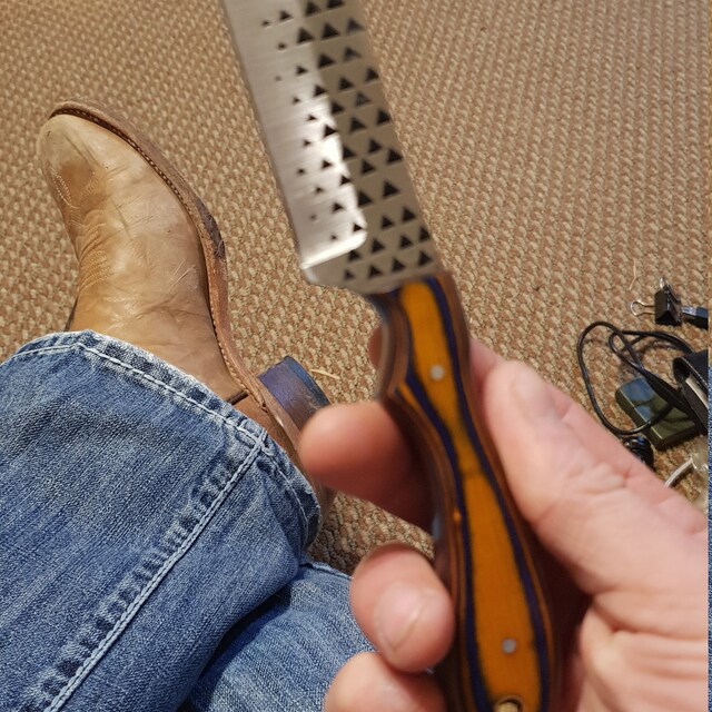 We are Expert in Handmade Knives and Swords by AGKNIVESUSA on Etsy