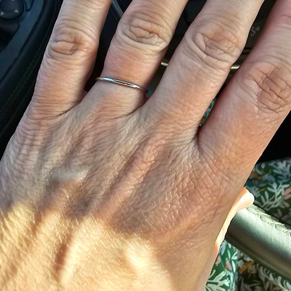 7mm Solid Gold Men's Wedding Band BEVELED ICE MATTE 10k 14k 18k Gold ...