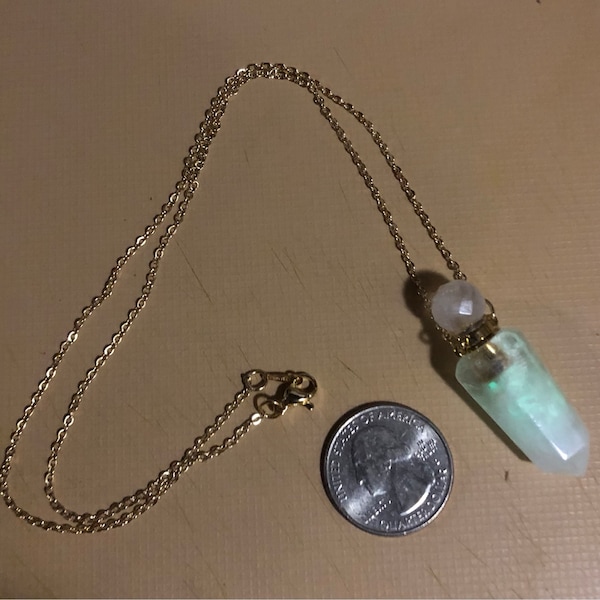 Glowing Aura Quartz Crystal Necklace, Glowing Crystal, Wire Wrapped ...