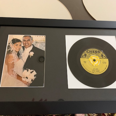 45 RPM Vinyl Record Frame. Displays 7 Record. Easy to Switch Out - Etsy