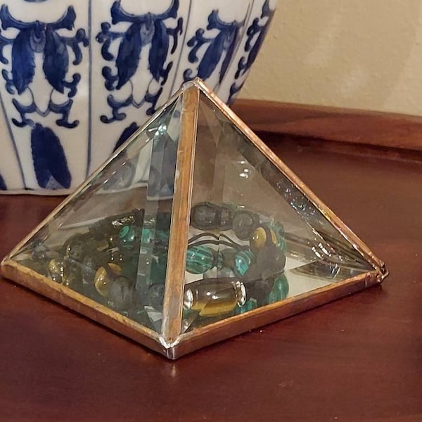 4" Glass Pyramid Charging Box - Etsy