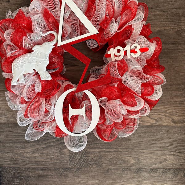 Sorority (delta) Wreath, Wreath for Door, Holiday Decor Wreath, Red and ...