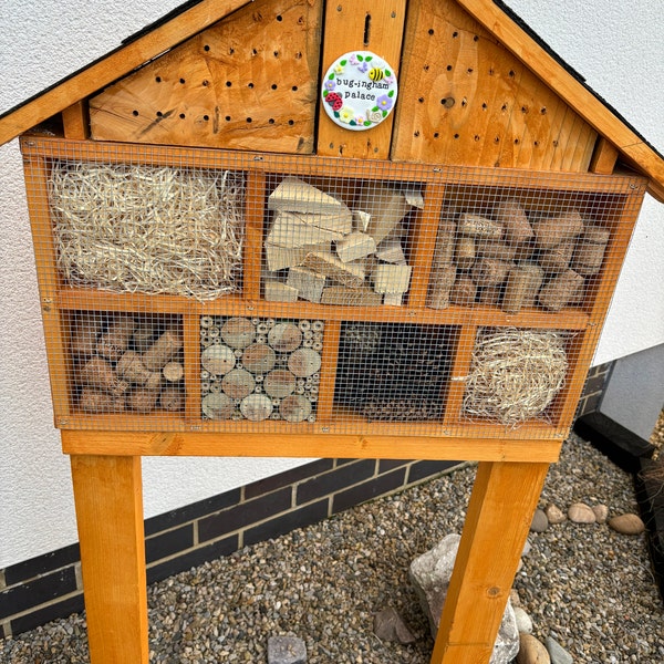 Personalised Bug Hotel Sign. Mini Garden Sign for Bugs. Bug Hotel Tag ...