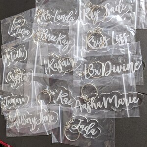 Personalized Acrylic Name Key Chain Name Keyrings - Etsy
