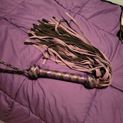 Real Genuine Cow Hide Suede Leather Flogger 50 Falls Purple & Black ...