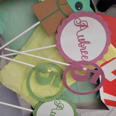 Customized Age Centerpiece Set - Etsy